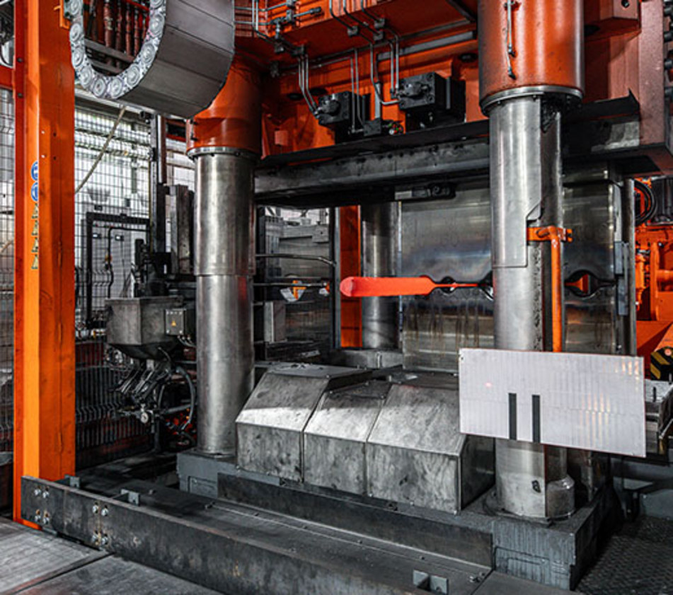 Pièces forgées : tiges, bagues, disques, coussinets, pièces matricées